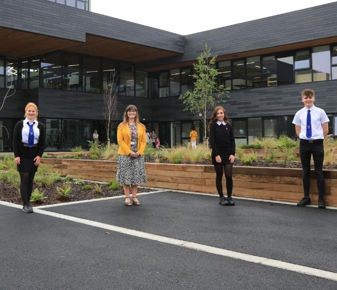 Jedburgh Grammar Campus opens to pupils - Latest News - Live Borders
